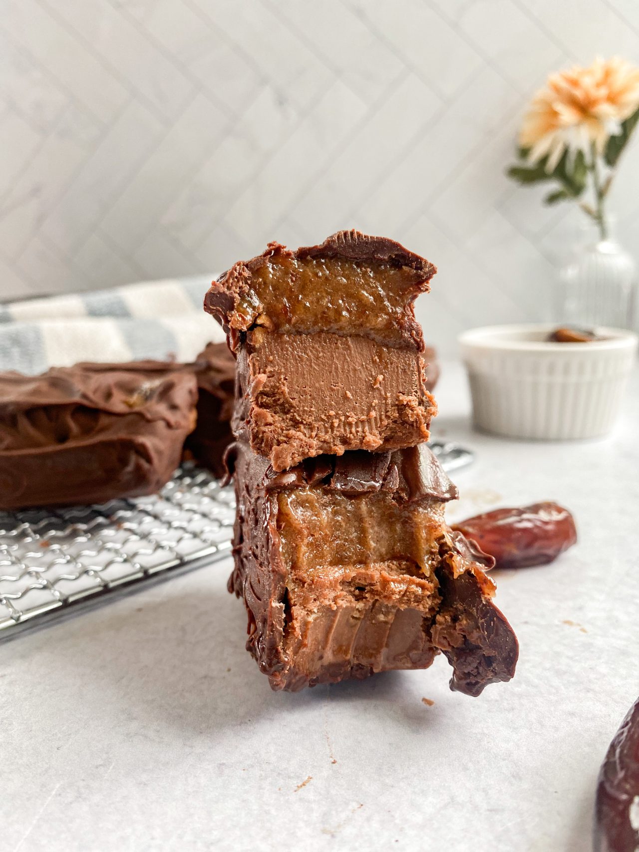 Healthy Chocolate Candy Bars (Vegan & GF) - Caitlin's Table