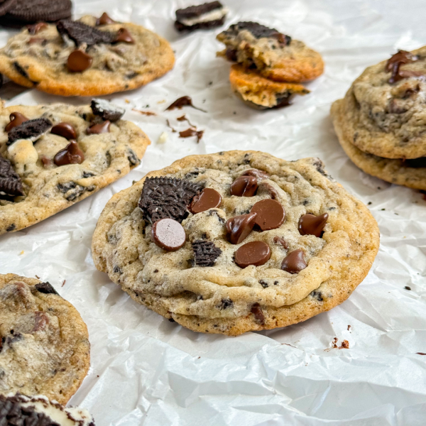 Oreo Chocolate Chip Cookies - Caitlin's Table